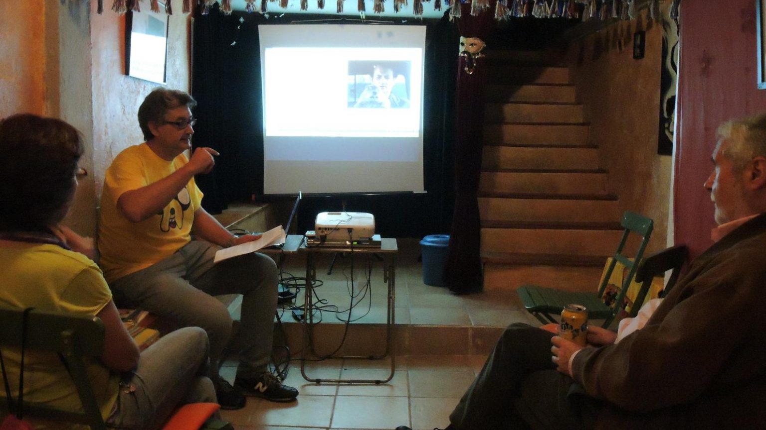 CINELOSOFÍA: ¿ATRAPADOS EN EL TIEMPO? – EL TROTAJUEVES. BLOG